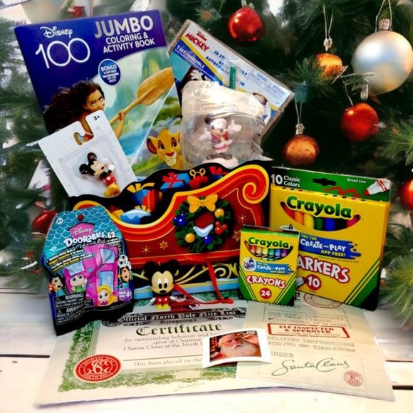 Disney | Toys | Disney Mickey Mouse 2piece Holiday Toy Pack Free Items ...